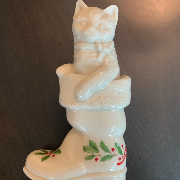 Lenox | Holiday | Lenox Ceramic Cat In Santas Boot Figurine | Poshmark